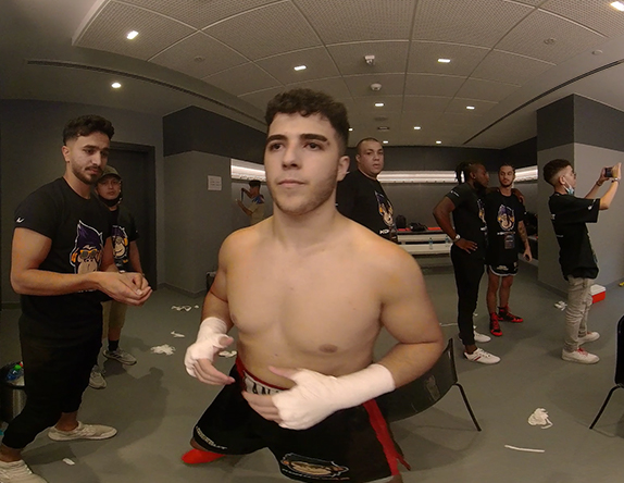 Pre fight preparations | VUZ 360° Teleporter App