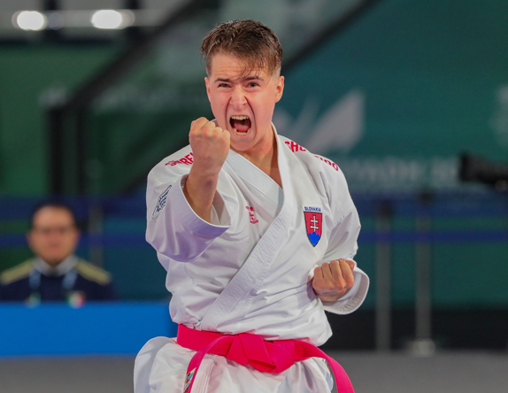 Karate Show | VUZ 360° Teleporter App