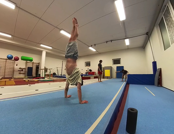 Training at the Gymnastics Center | VUZ 360° Teleporter App