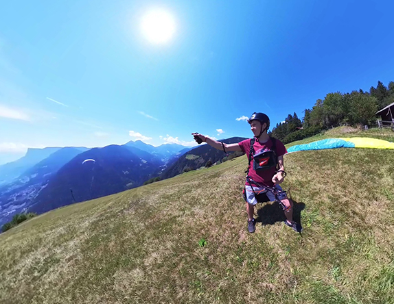 Flying over my Hometown | VUZ 360° Teleporter App